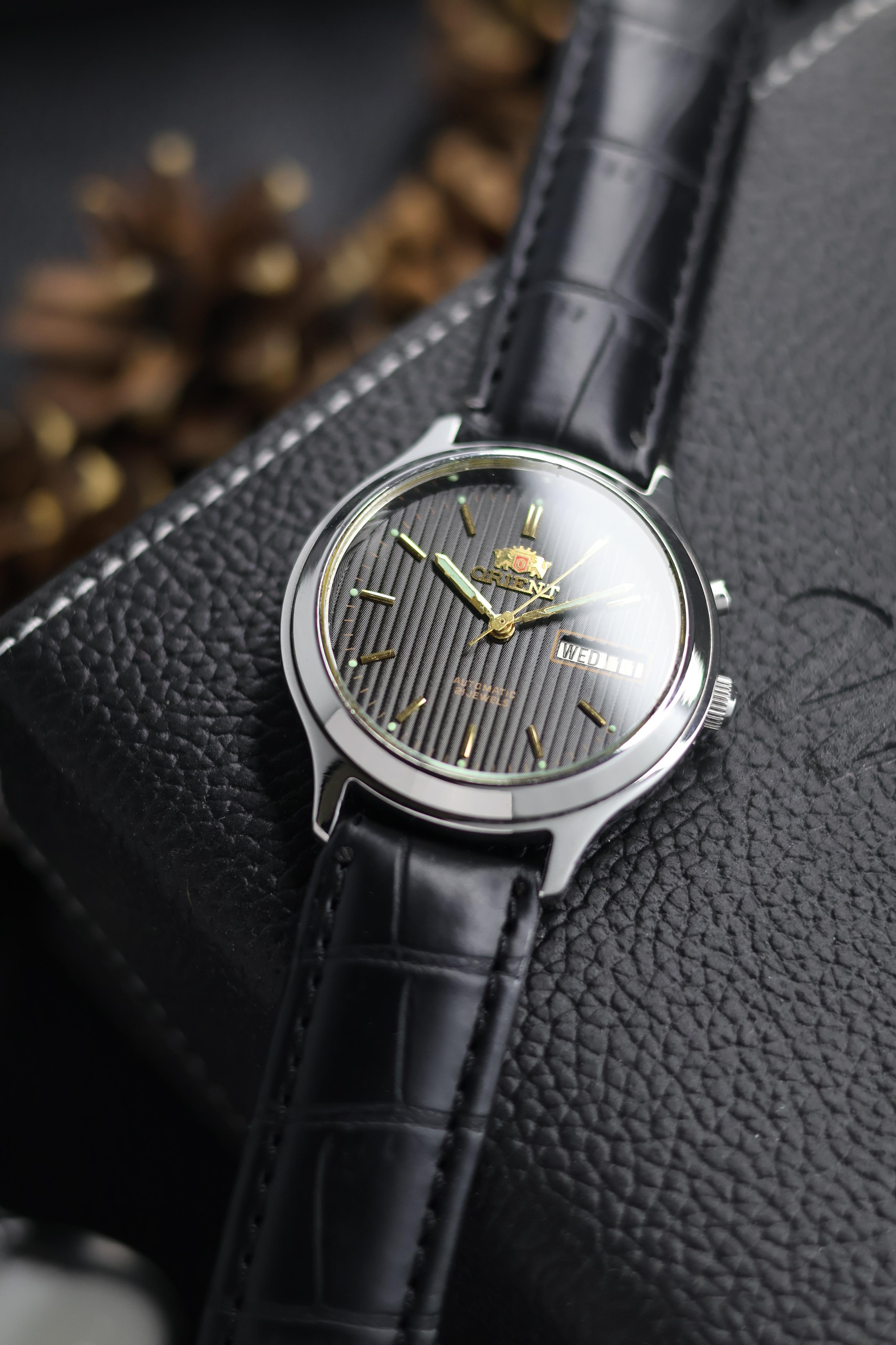 Vintage Orient Tri-Star Crystal Black Motif Dial - Authentic Japan Made ...
